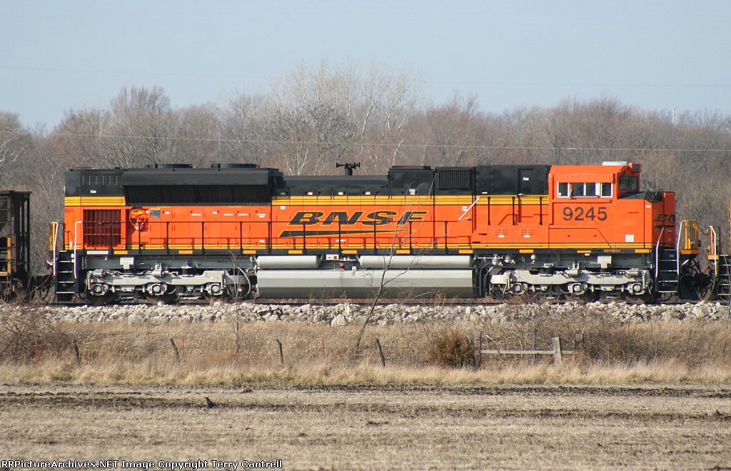 BNSF 9245